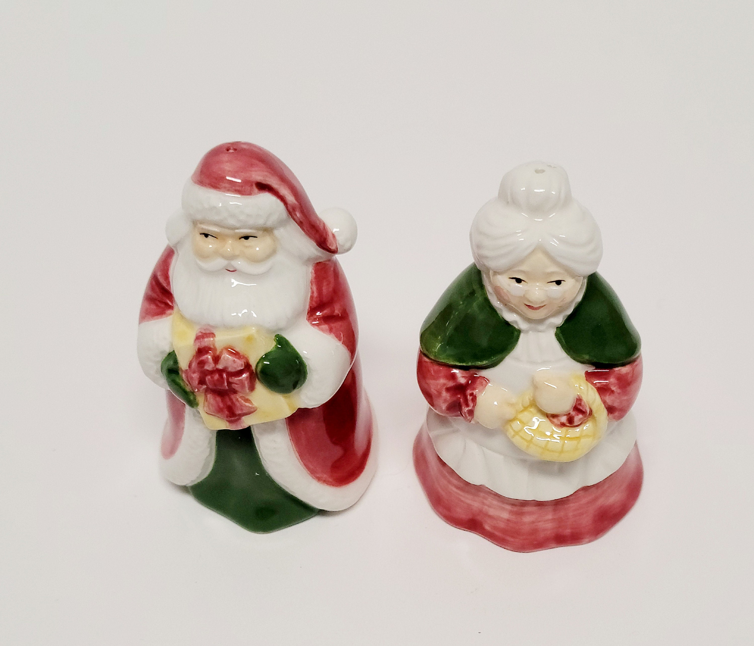 Vintage Christmas Salt Pepper Shakers Mr. & Mrs. Santa Claus - Etsy