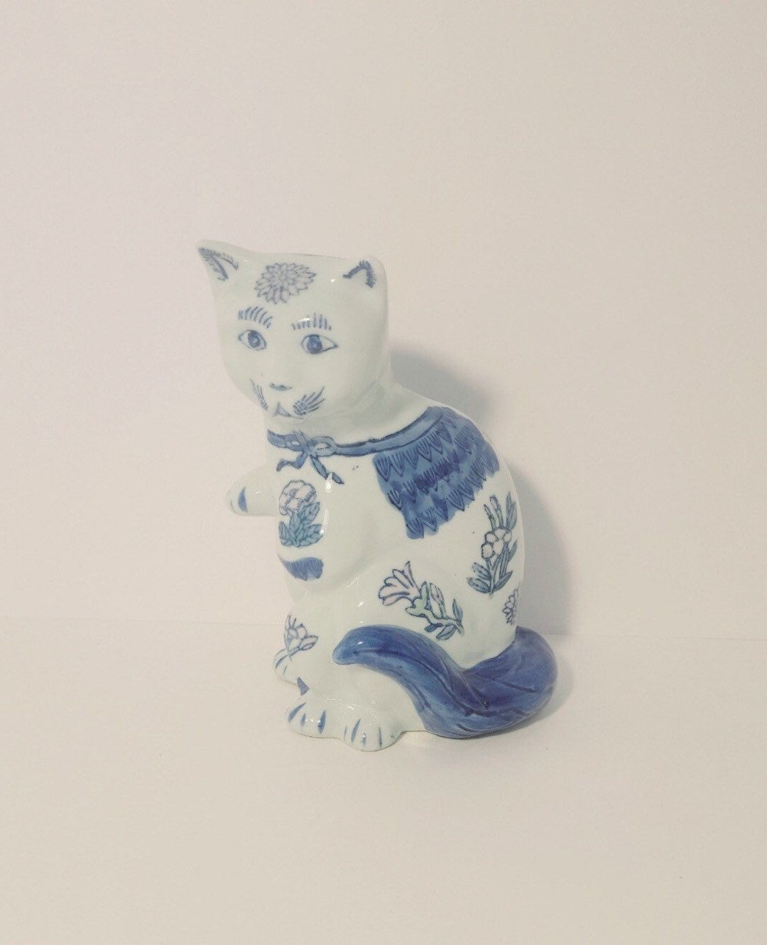Vintage Chinese Blue White Cat Statue/porcelain/hand Painted/floral/cat ...