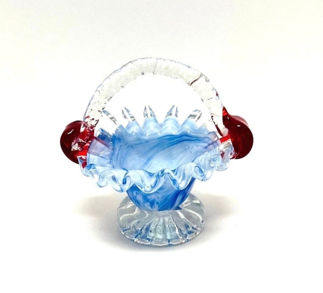 Small Ruffle Edge Glass Basket With Applied Handles/ruffle Basket/glass ...