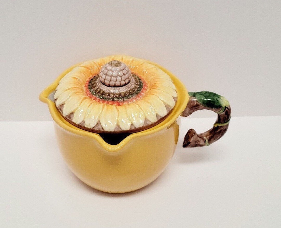 Vintage Ceramic Sunflower Measuring Cup/3 Spouts/4 Cup - Etsy