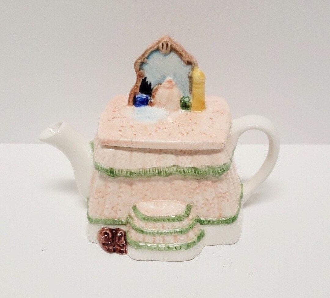 Small Figural Teapot Vanity Dresser/mirror/mercuries - Etsy
