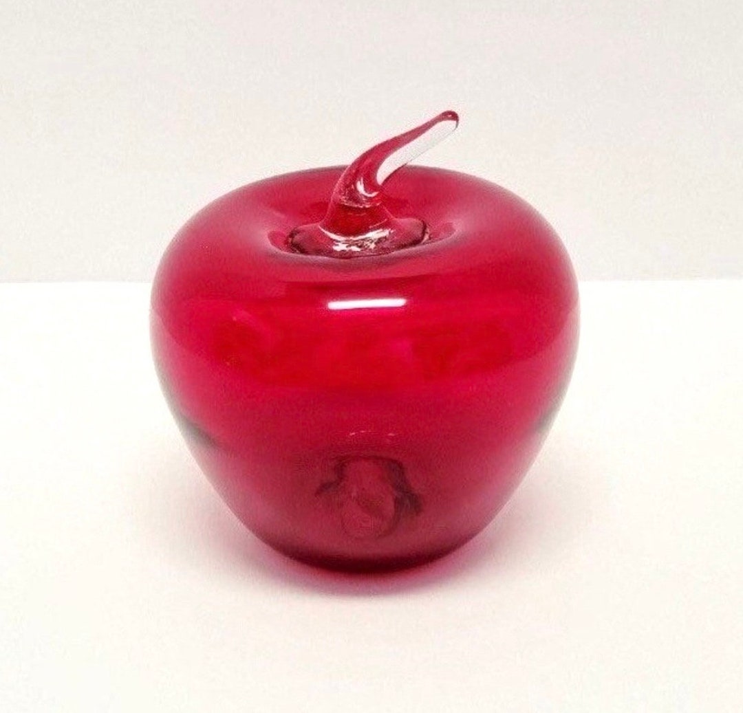 Vintage Blown Glass Red Apple Paperweight/red Blown Glass Apple ...