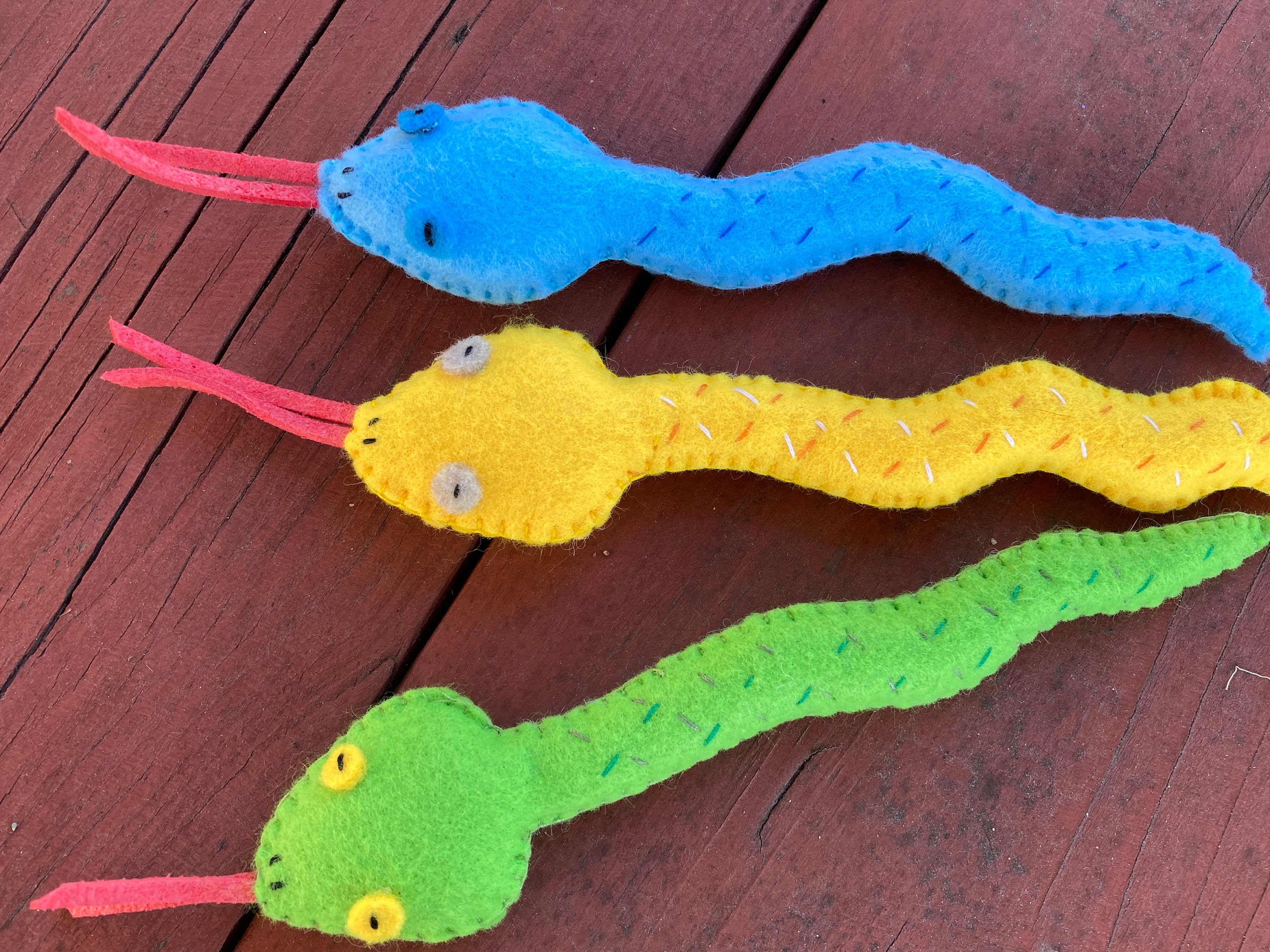 Cute Felt Snakes in Felt Pouch Three Colorful Snakes - Etsy
