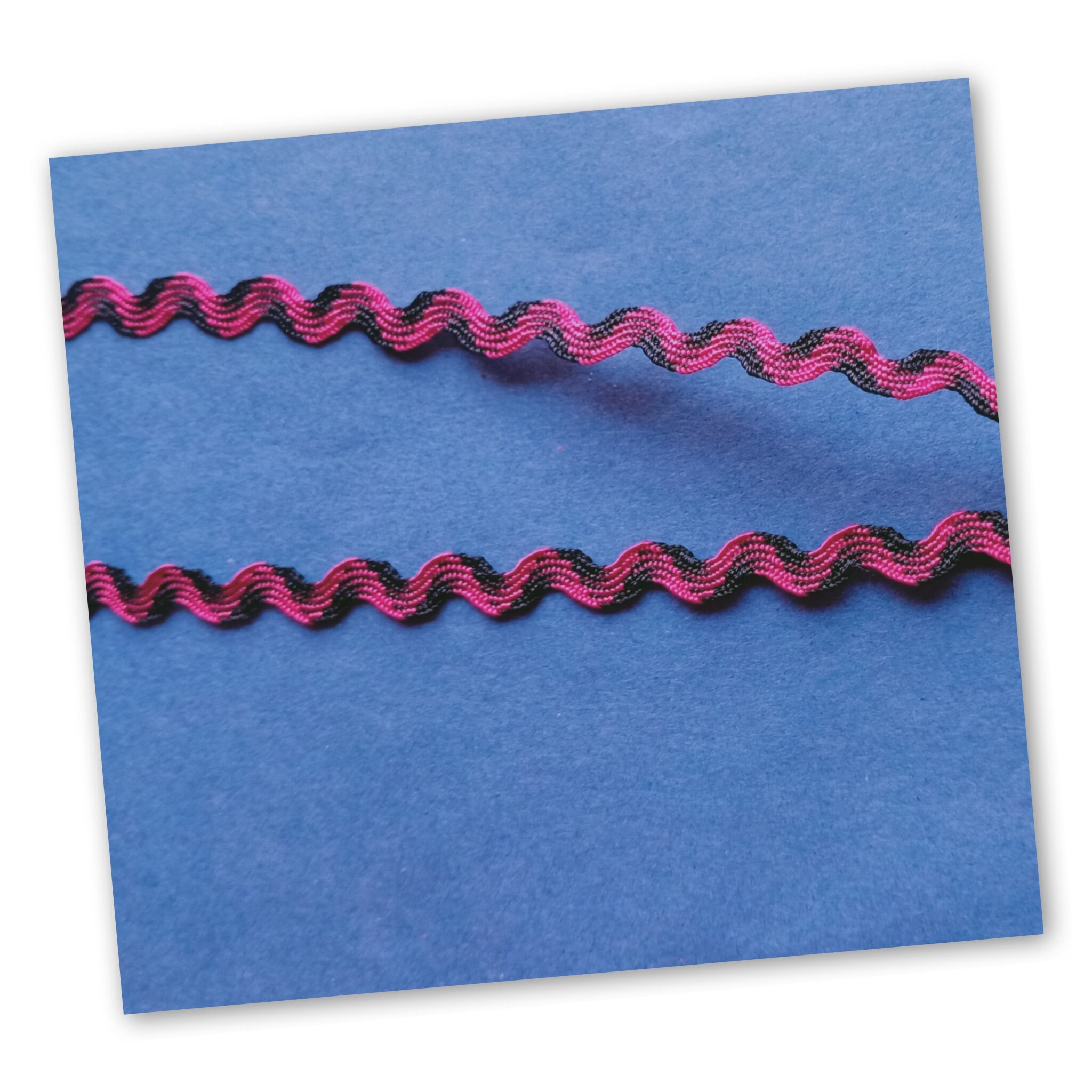 1/4 Ric Rac Red and Black Ric Rac Shiny Ric Rac Please - Etsy