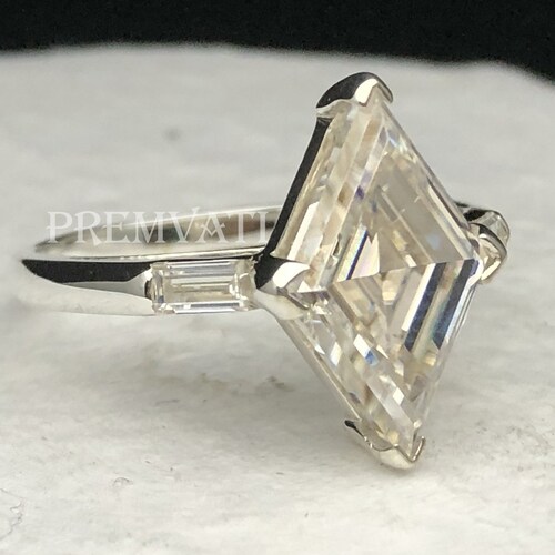 Antique Engagement Ring for Her Classic Lozenge Cut - Etsy