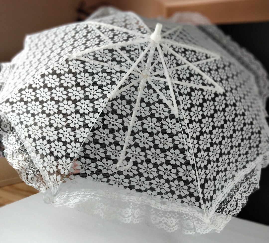 Darice Vintage Lace Parasol Umbrella, Vintage Lace With Flower Design ...