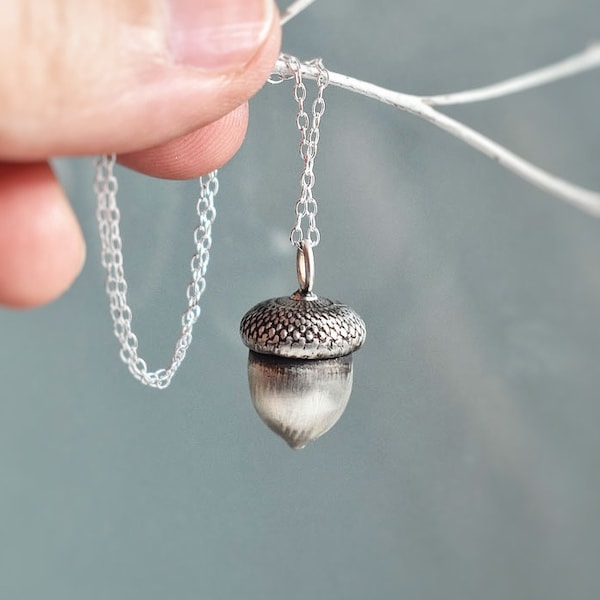 Acorn Necklace - Etsy