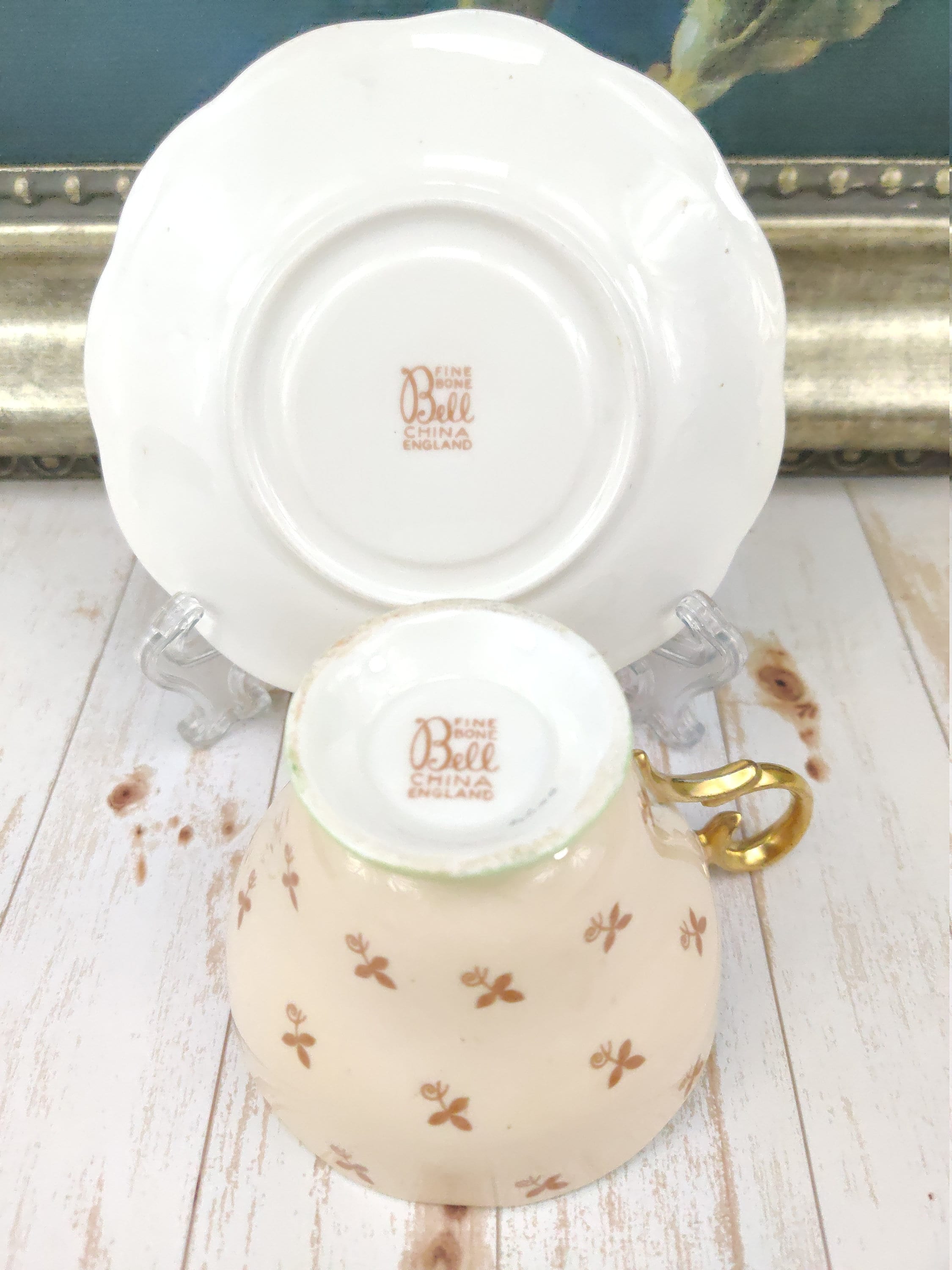 Vintage Tea Cup BELL CHINA Tea Cup and Saucer - Etsy Canada