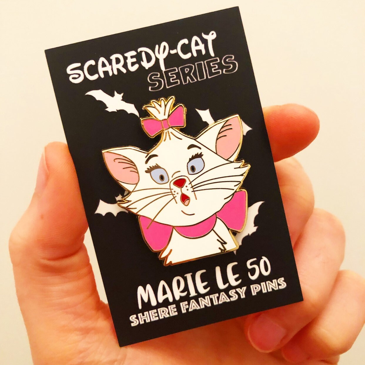 Marie Fantasy Pin - Scaredy Cat Series - Disney Fantasy Pin - Cat ...