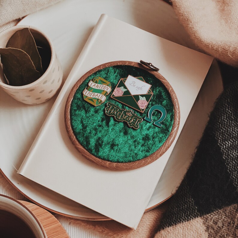 Enchanted Forest Pin Hoop green Velvet - Etsy