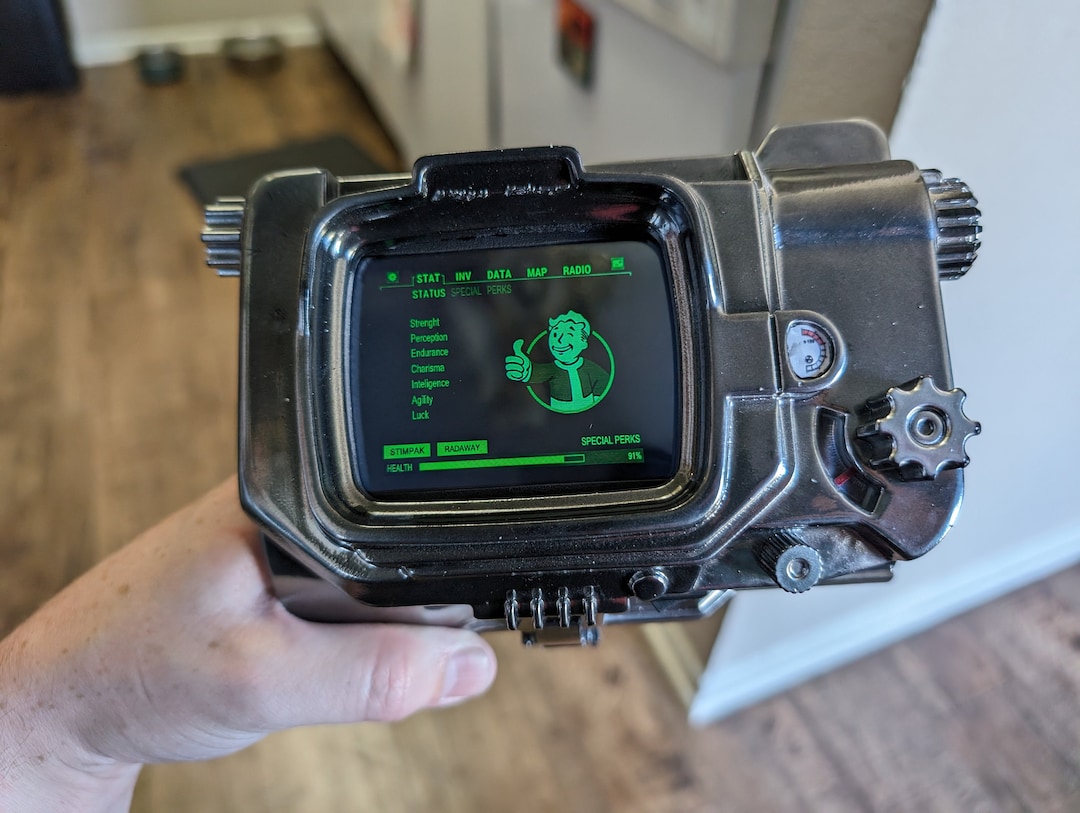 Fallout Pip-boy 3000 Kit With Drop-in Electonics - Etsy UK