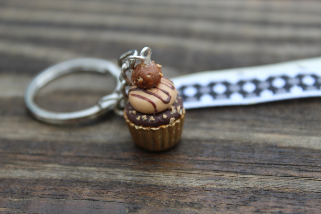 Ferrero Rocher Polymer Clay Cupcake Keychain - Etsy