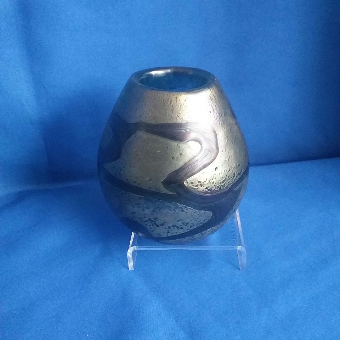 Mtarfa Blue Oil Sheen Glass Vase. - Etsy