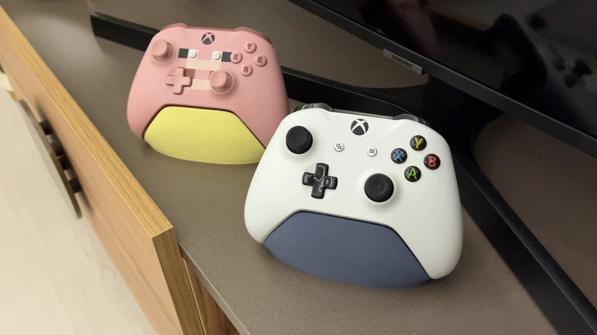 Sleek Xbox Controller Stand 3D Printed Organizer Stylish - Etsy Canada