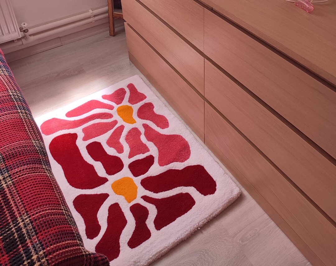 Area Rug - Abstract Tufted in Pink & Red, Perfect Dorm Room Decor ...