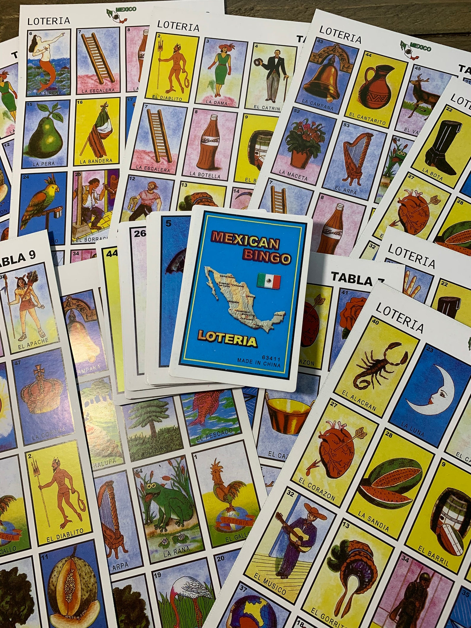 LOTERIA Mexican Mexican Bingo Cards Loteria Game 10 players | Etsy