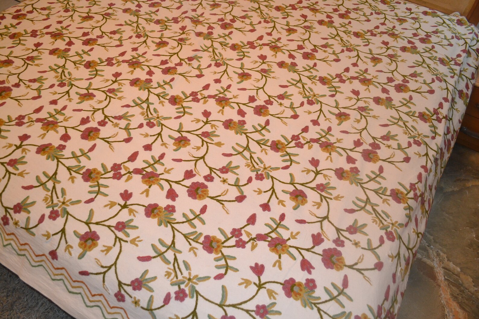 Traditional Crewel Embroidered Indian Kingsize Bedding Kashmir - Etsy