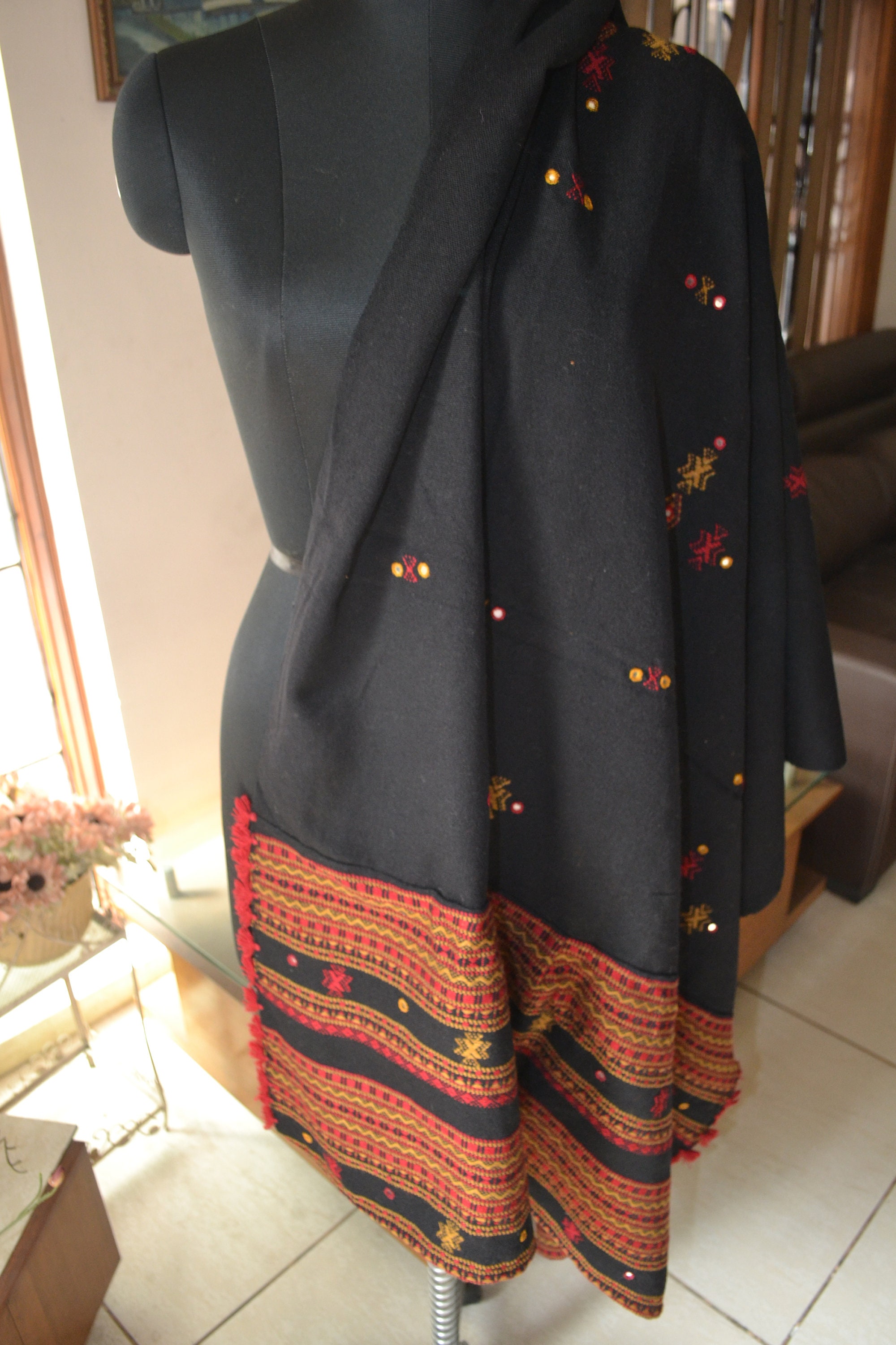Traditional Tribal RAJASTHANI Shawl. Jacquard Design Mirrorwork Wool ...