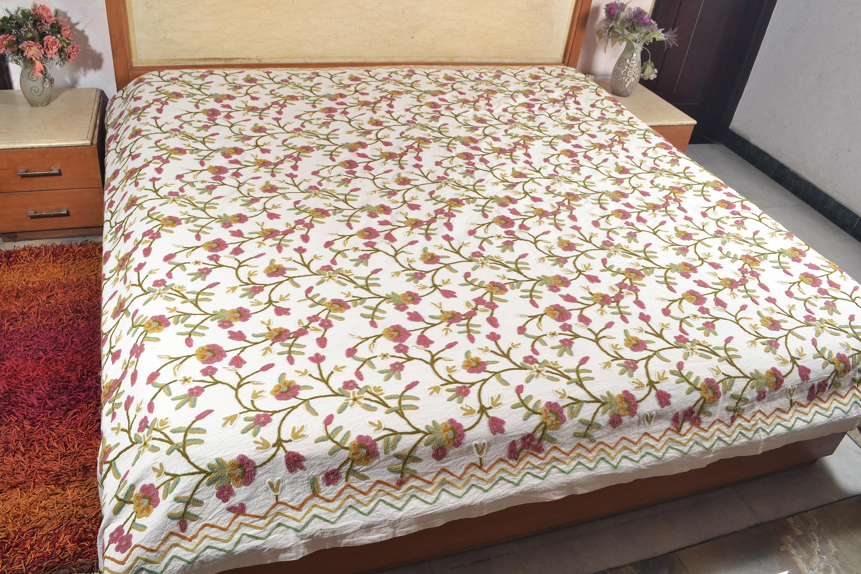 White Hand Embroidered King Size Bedding Kashmir Crewel Handicraft 100% ...