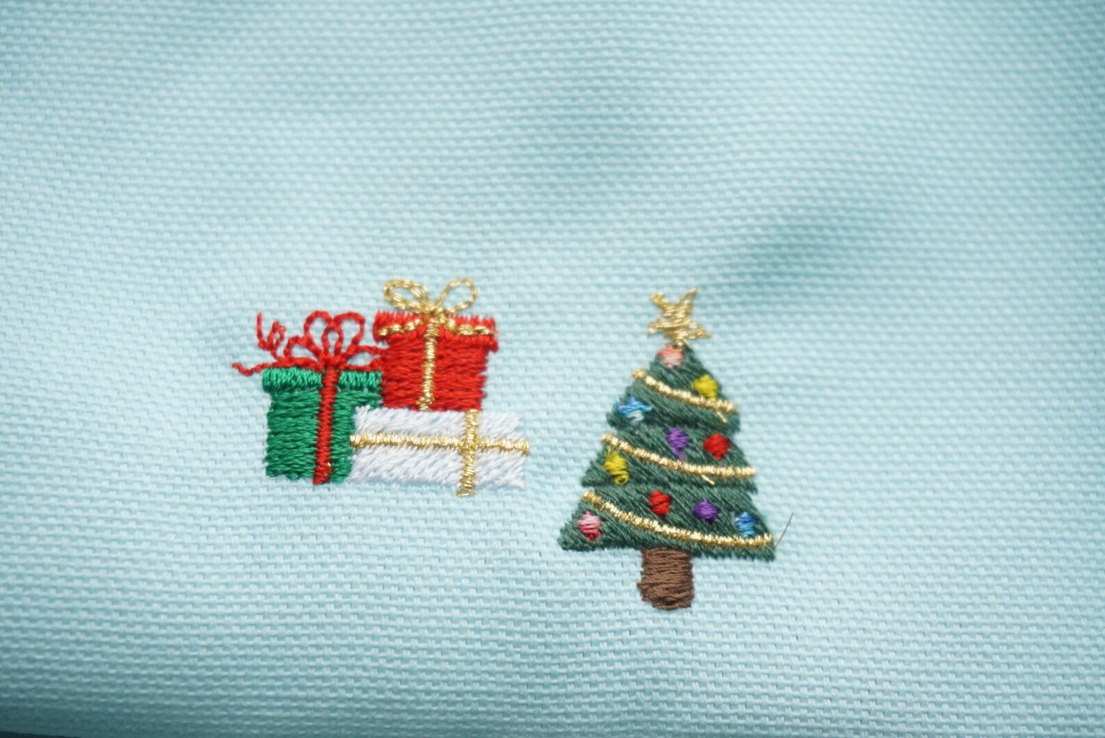 Mini Christmas Gift Machine Embroidery Design 3sizes INSTANT - Etsy