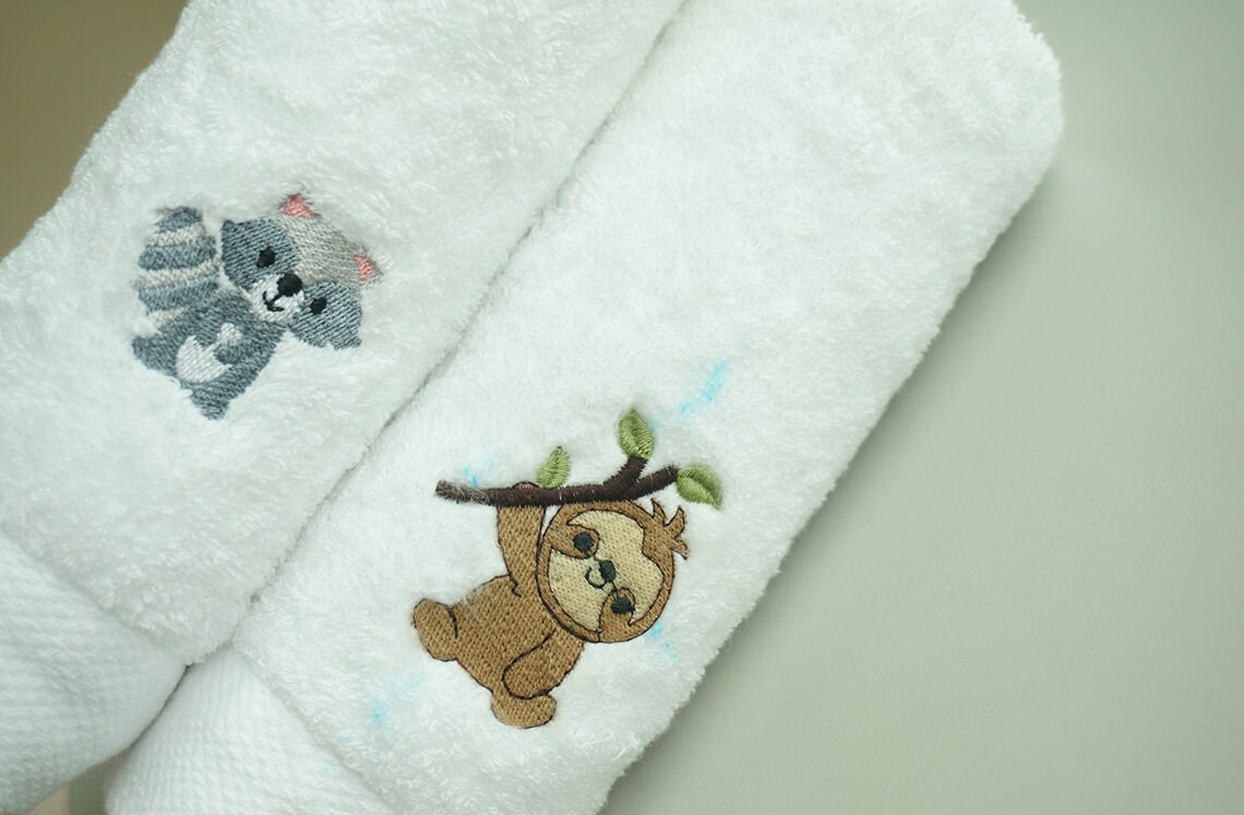 Mini Sloth Machine Embroidery Design-3 Sizes-instant DOWNLOAD | Etsy