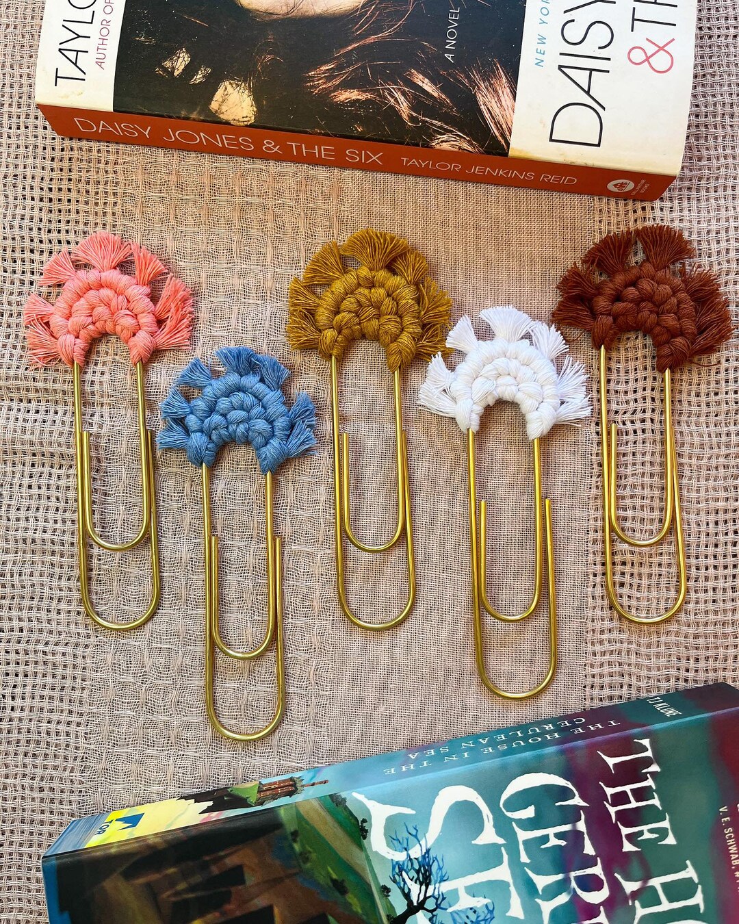 Macrame Paperclip Bookmarks - Etsy