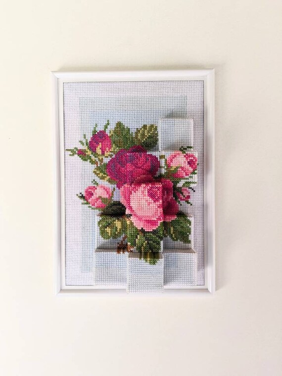Tableau broderie Point de croix Roses en volume Brodé main - Etsy France