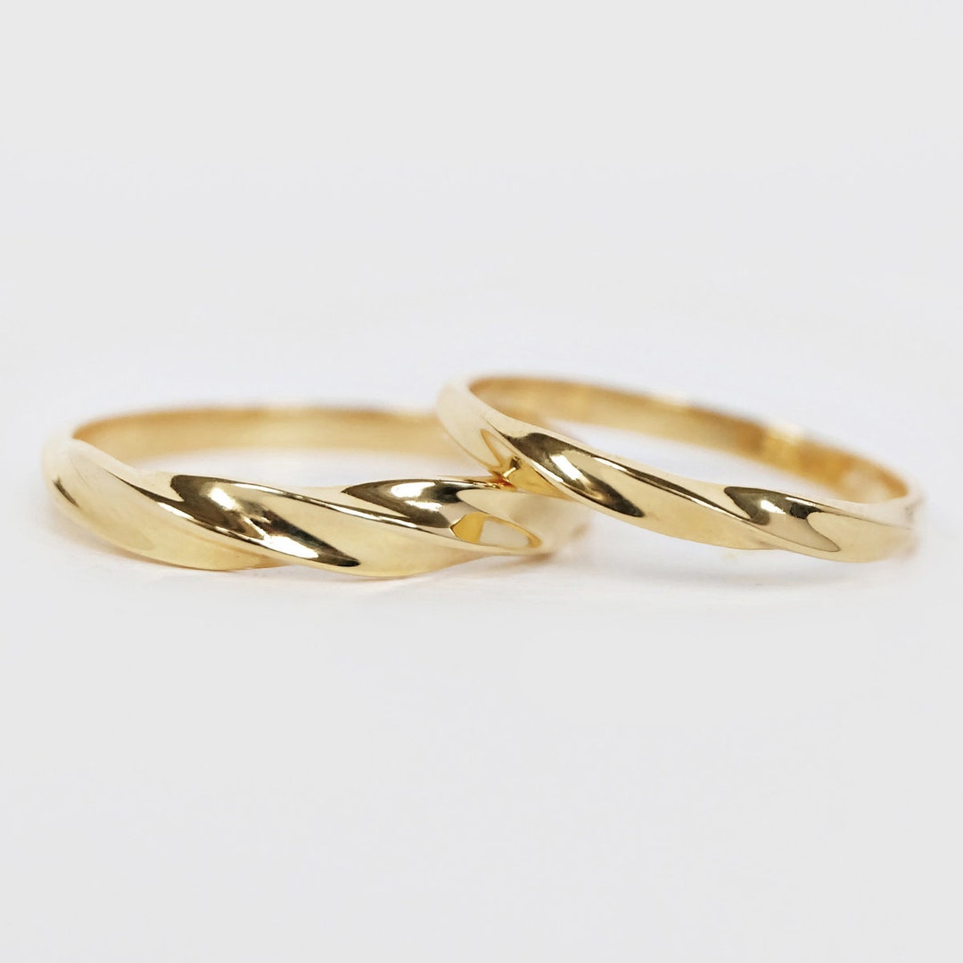 Matching Mobius Wedding Bands, His and Hers Mobius Wedding Rings Set ...