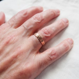 Rustic 14k Gold Band, Mens Wedding Ring, Tree Bark Organic Texture Ring ...