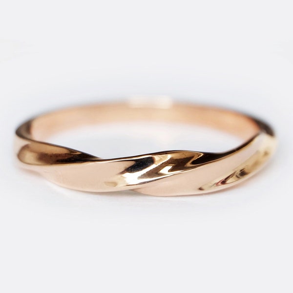 Twisted Wedding Band - Etsy