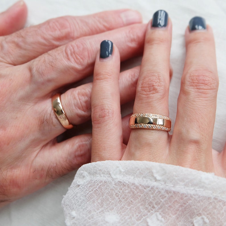 14k Gold Matching Couple Wedding Rings Set With Diamonds, His and Hers ...