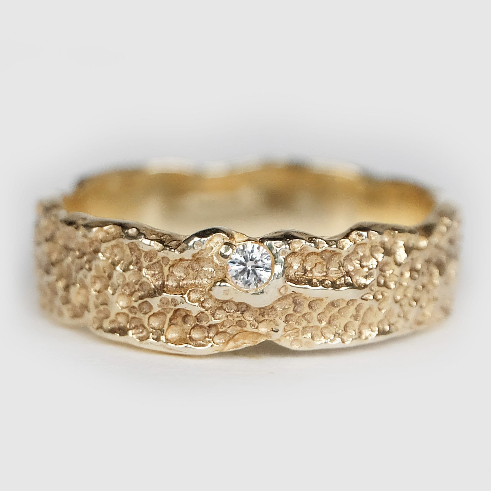 6mm 14k Gold Textured Rustic Wedding Band - Etsy