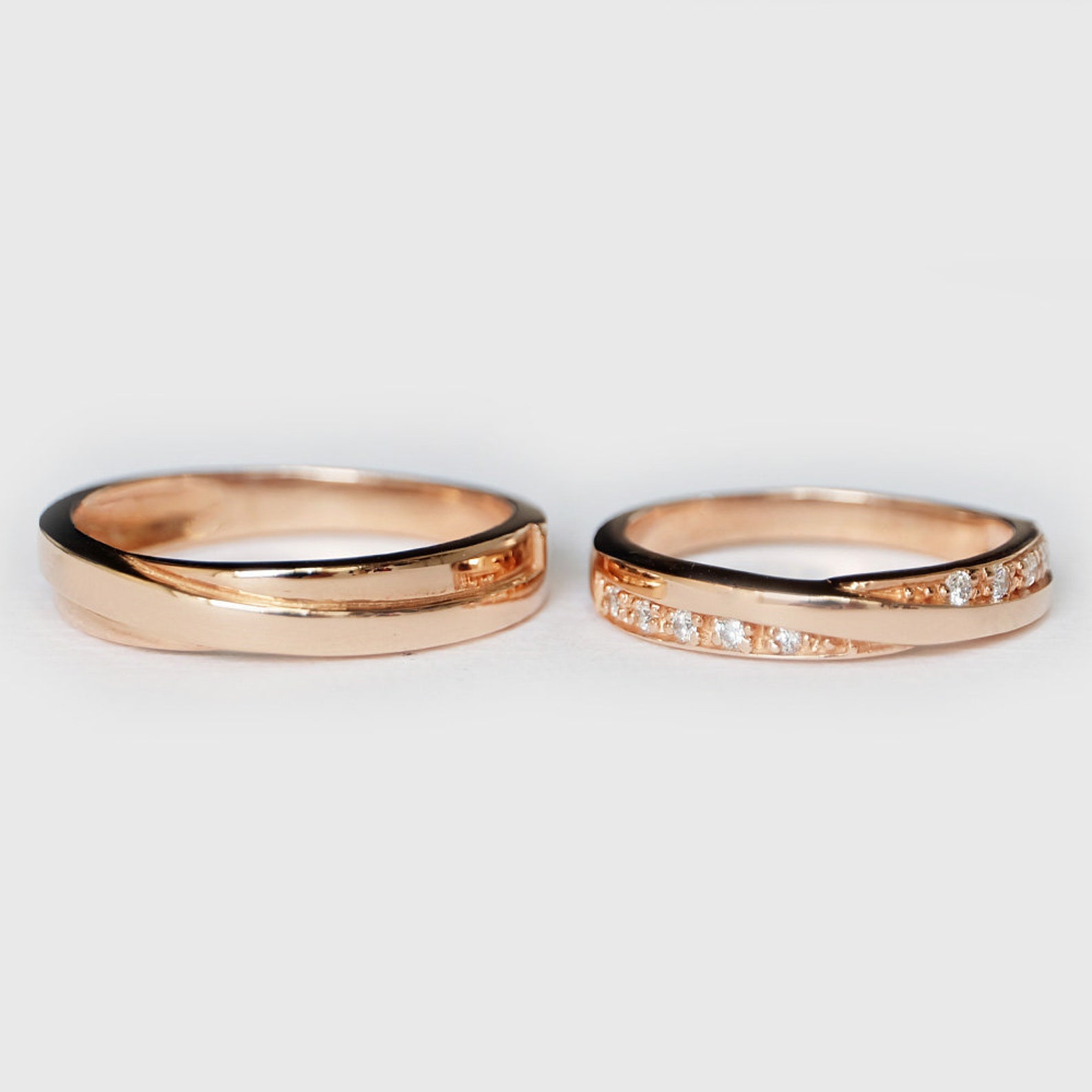 14k Gold Mobius Couples Wedding Band Set Unique Wedding Ring - Etsy