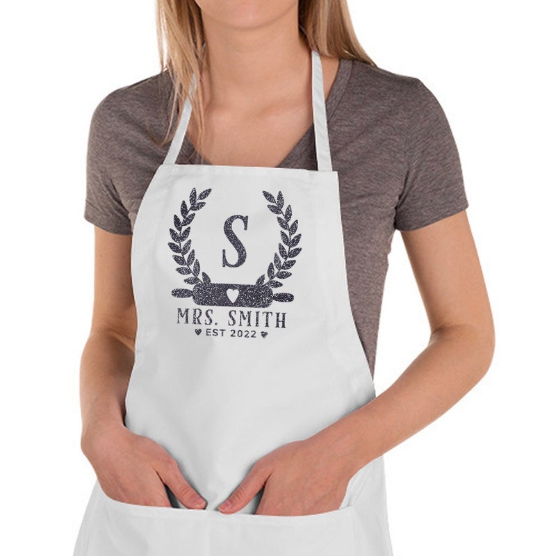 Monogrammed Aprons - Etsy