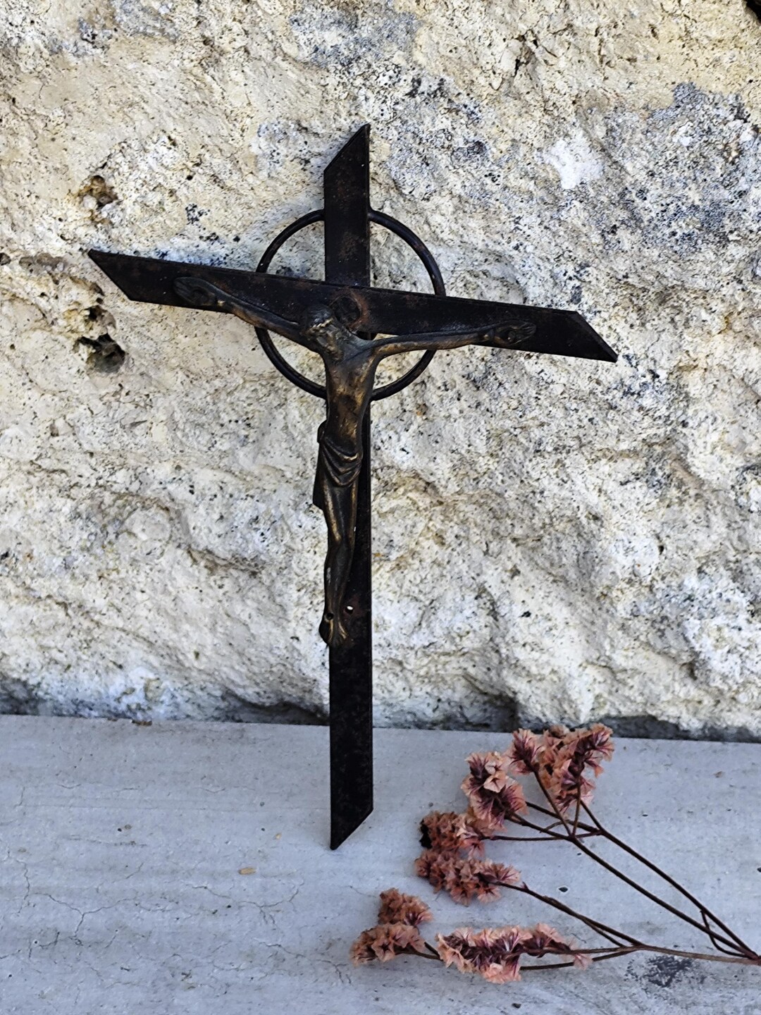Large Metal Crucifix Cross - Etsy