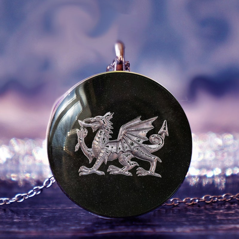 Welsh Dragon - Etsy