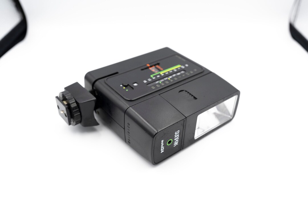 Vintage: Sunpak Auto 124 Camera Flash - Etsy