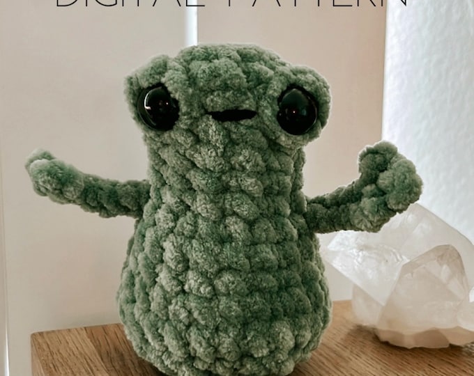 Derpy Desk Frog Crochet Pattern | Crochet Frog Pattern | Mini Crochet ...