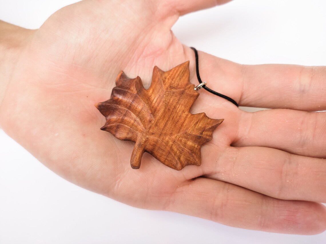 Hand Carved Maple Leaf Pendant Maple Leaf Wooden Necklace - Etsy