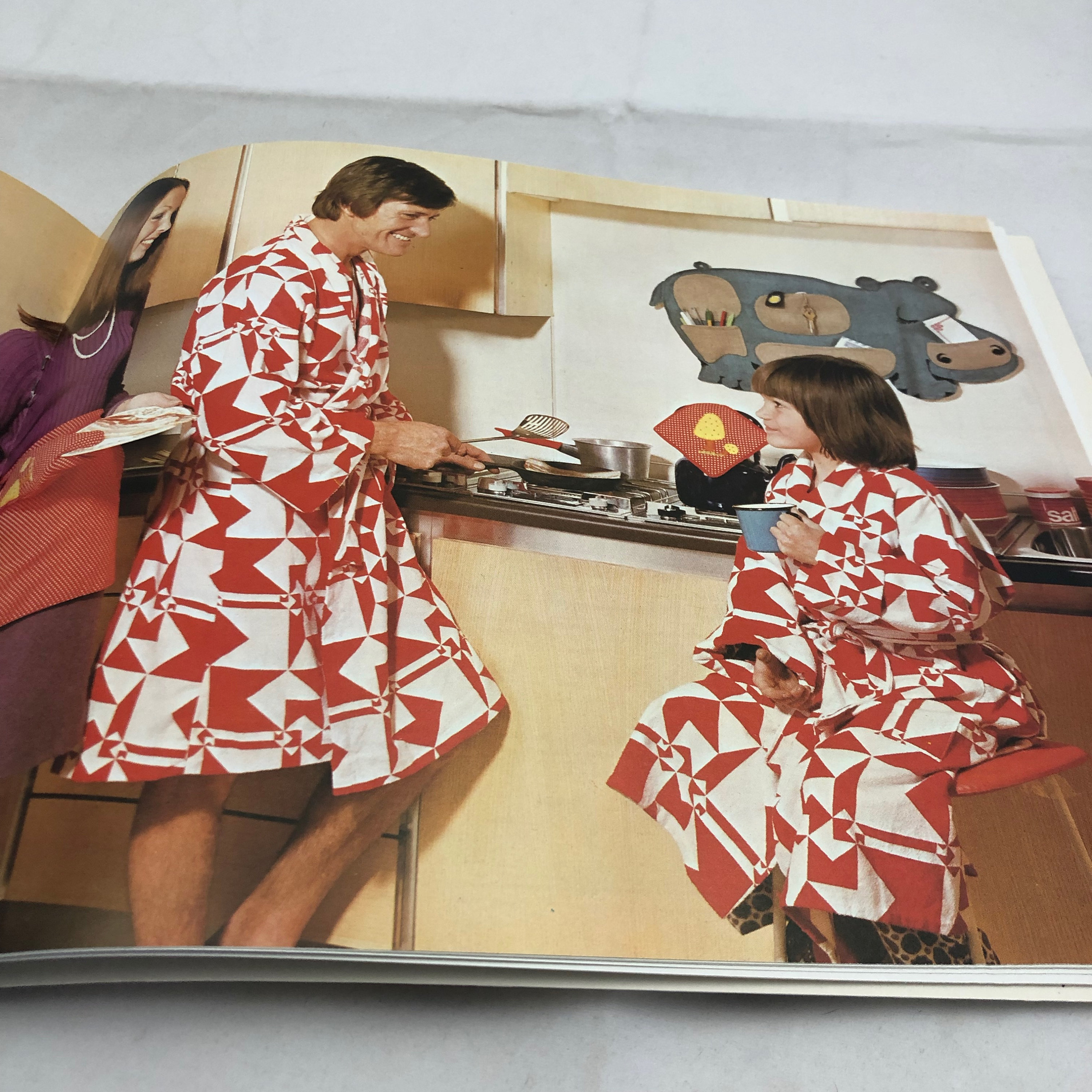 Creative Patterns 1975 Kitchens and Bathrooms Idea and Instruction Book ...