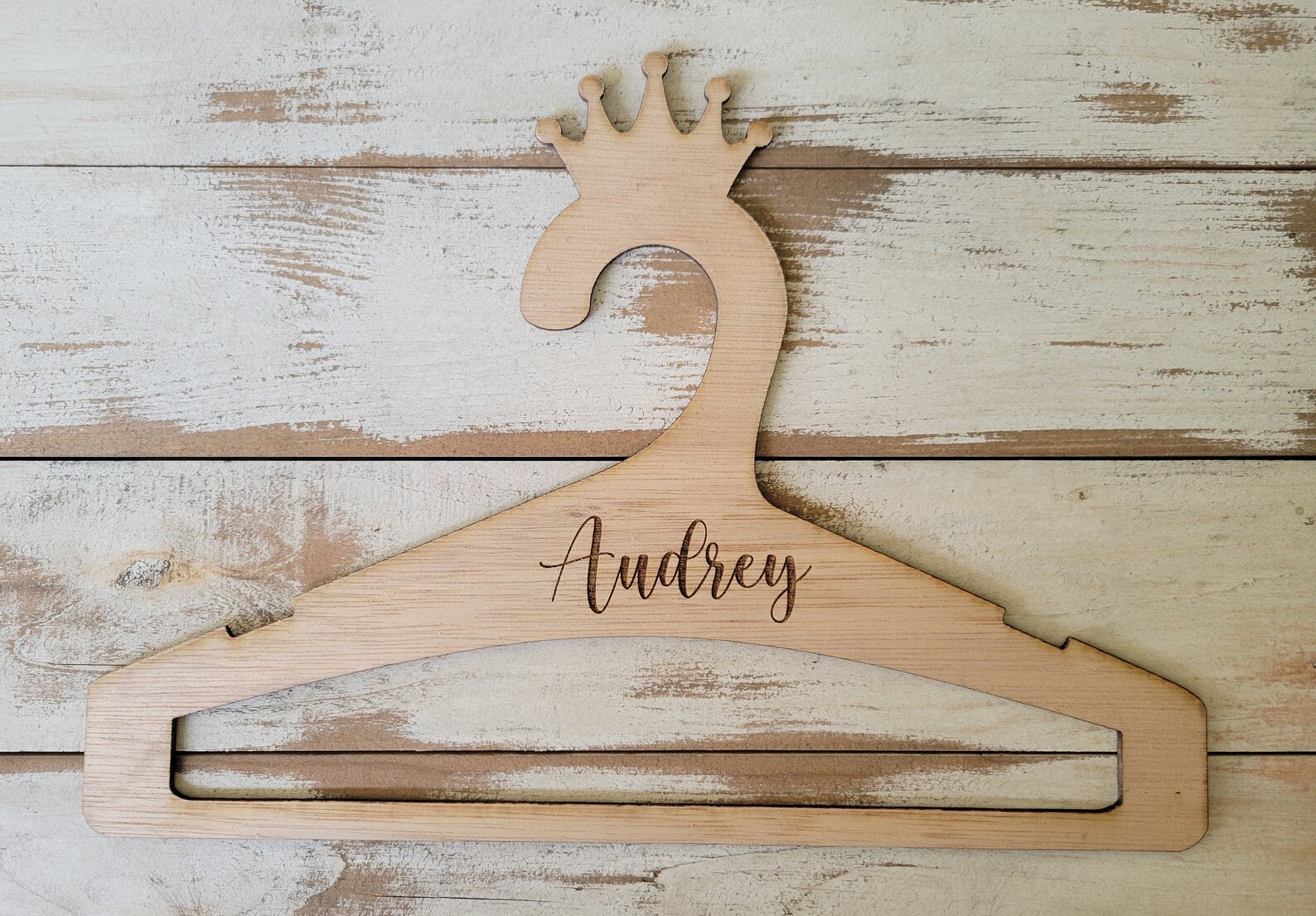 Personalized Wooden Kids Hanger | Crown, Cat, Mouse, Rabbit Shapes - Etsy