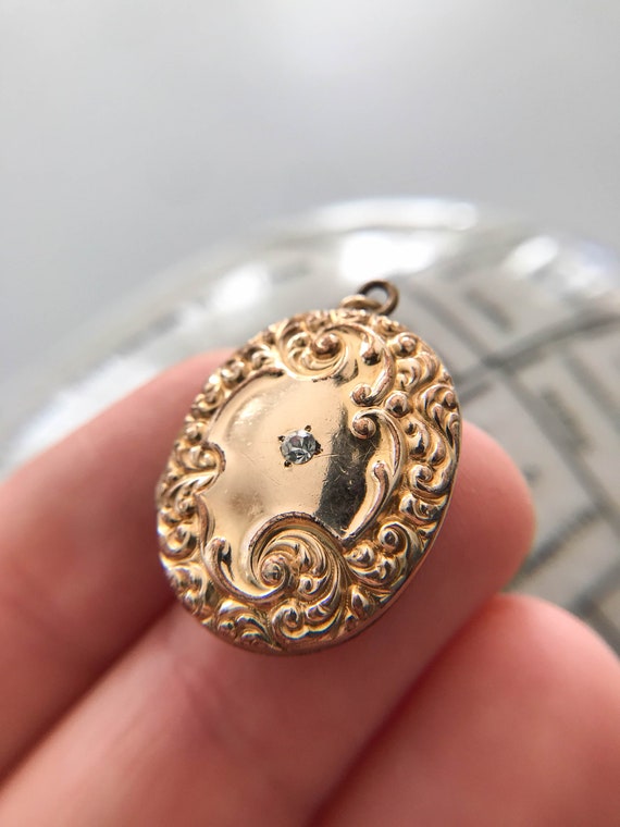 Antique Gold Filled Clear Paste Stone Photo Oval Flor… - Gem