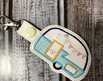 Personalized Wooden Camper Keychain - Etsy