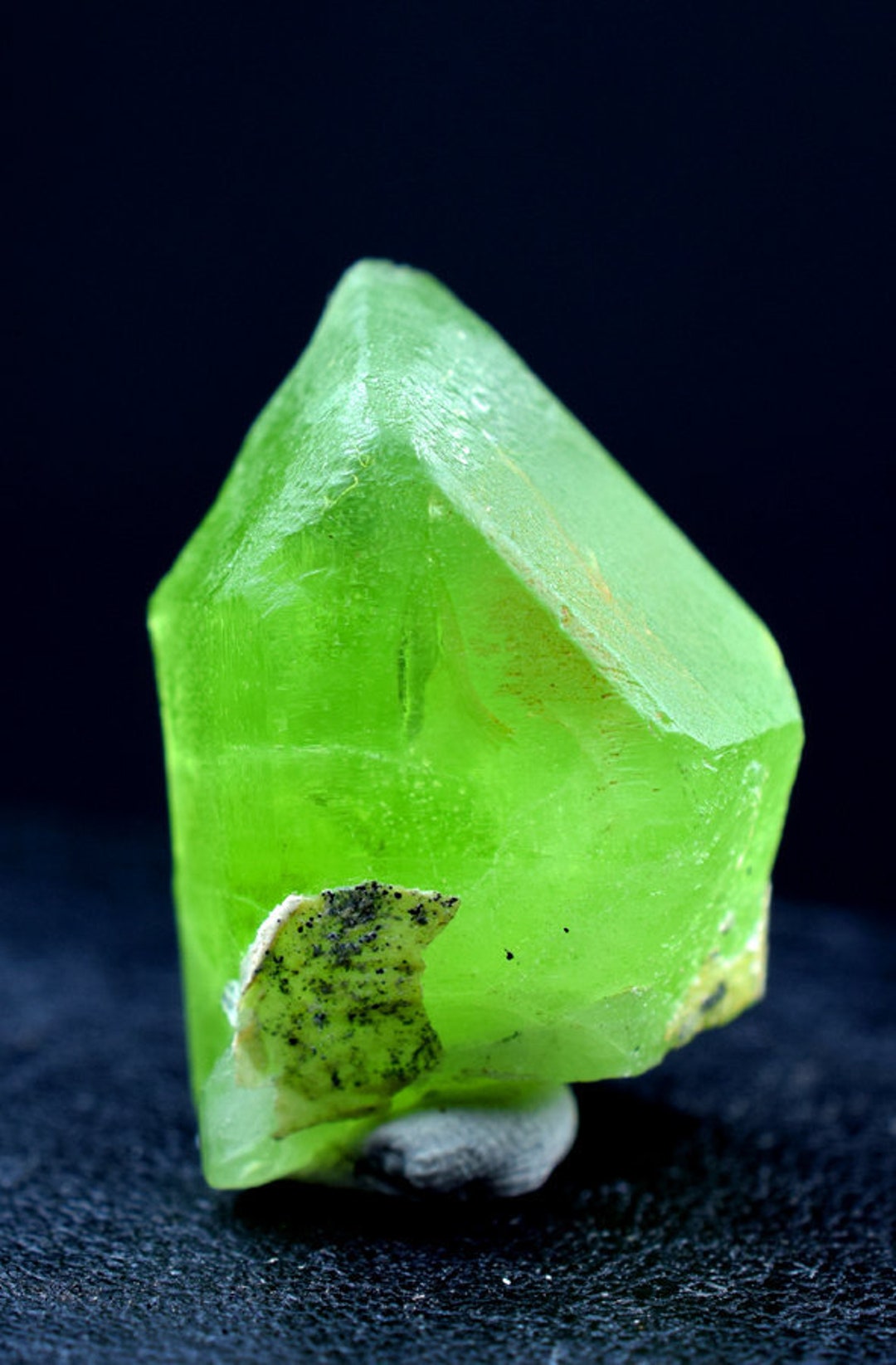Peridot Natural Crystal Terminated and Undamaged Crystal - Etsy