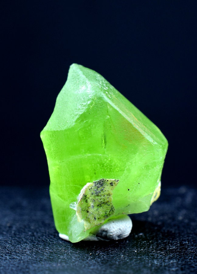 Peridot Natural Crystal Terminated and Undamaged Crystal - Etsy