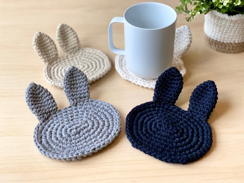 Crochet PATTERN: Minimalist Bunny Coaster Instant Download - Etsy