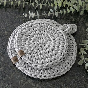Chunky Round Hot Pad- 3 Sizes Option, With or Without Hanging Loop - Etsy