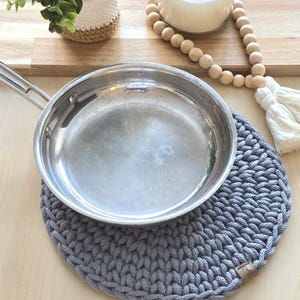 Chunky Round Hot Pad- 3 Sizes Option, With or Without Hanging Loop - Etsy
