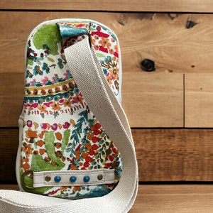 Beautiful Rosie Sling - Etsy