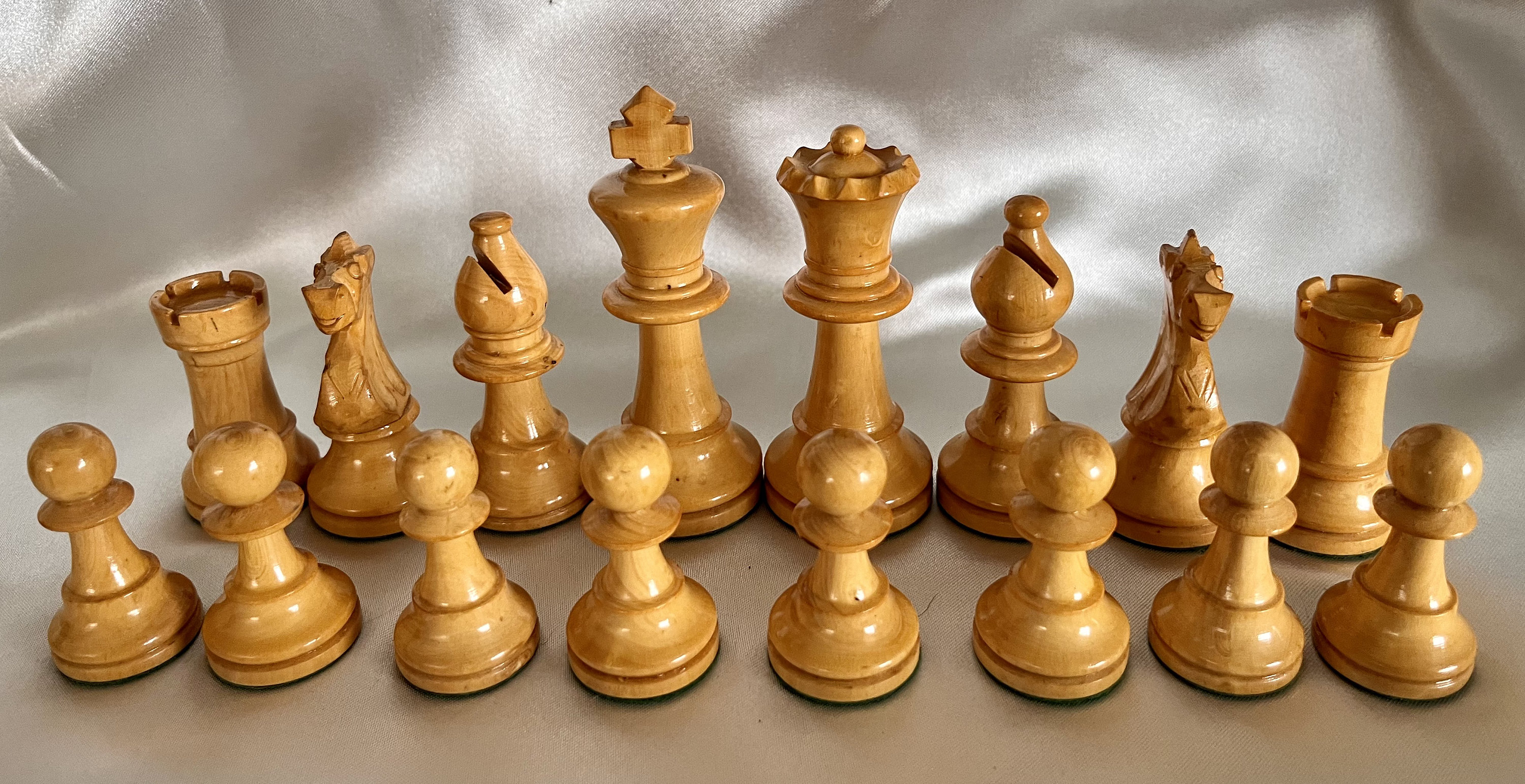 Vintage Staunton Chess Set Boxed Goodall & Sherratt "the Civet Cat ...